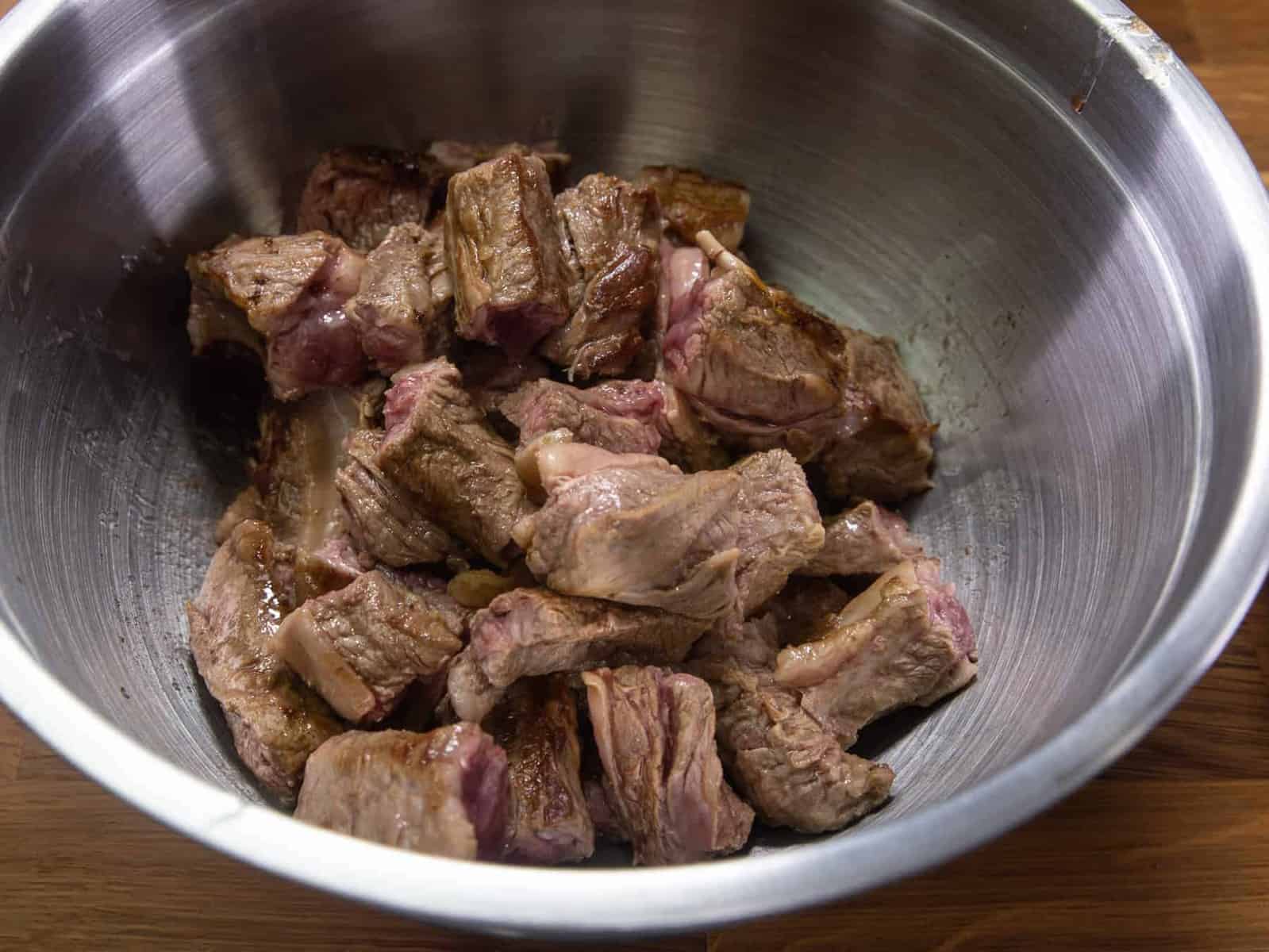 Instant Pot HK Beef Curry (港式咖喱牛腩) - Tested by Amy + Jacky