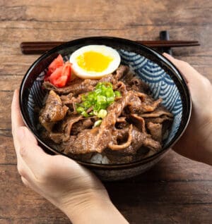 Instant Pot Gyudon (Japanese Beef Bowl 牛丼) | Amy + Jacky